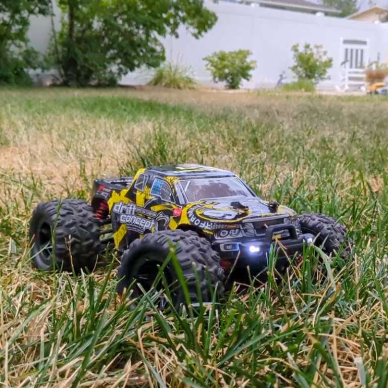 DEERC Brushless RC Car review - smaller than expected but lots of fun ...