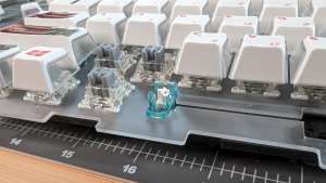 The Kapco GMK67 mechanical keyboard, Kyoto keycaps, and Kitsune 2.0 ...