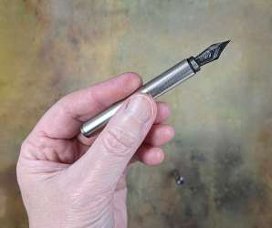 Wingback Fountain Pen review - Sophisticated minimalism - The Gadgeteer
