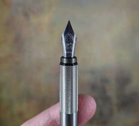 Wingback Fountain Pen review - Sophisticated minimalism - The Gadgeteer