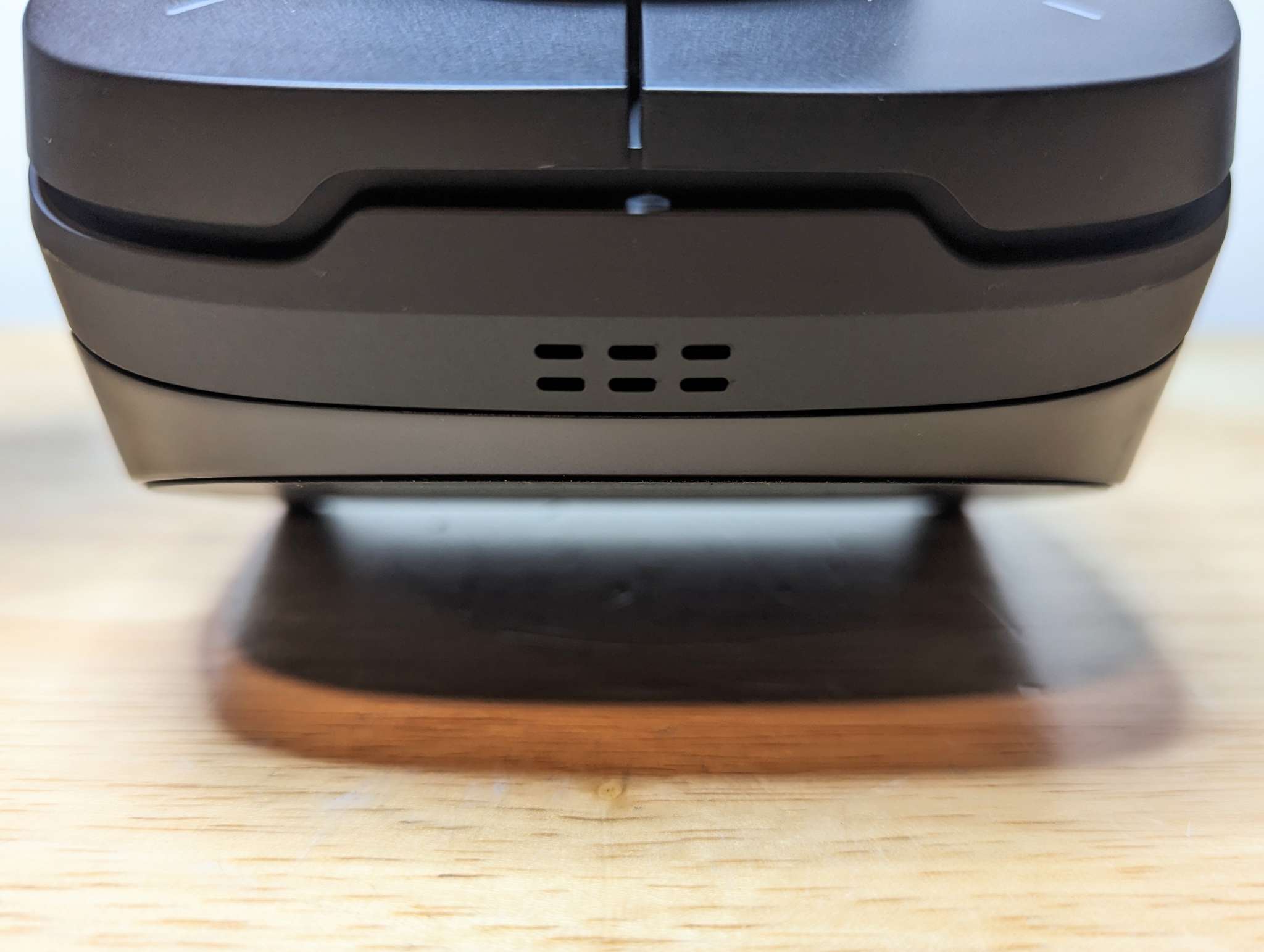 Cololight Colo Play Desktop Controller review - A cool accessory for ...