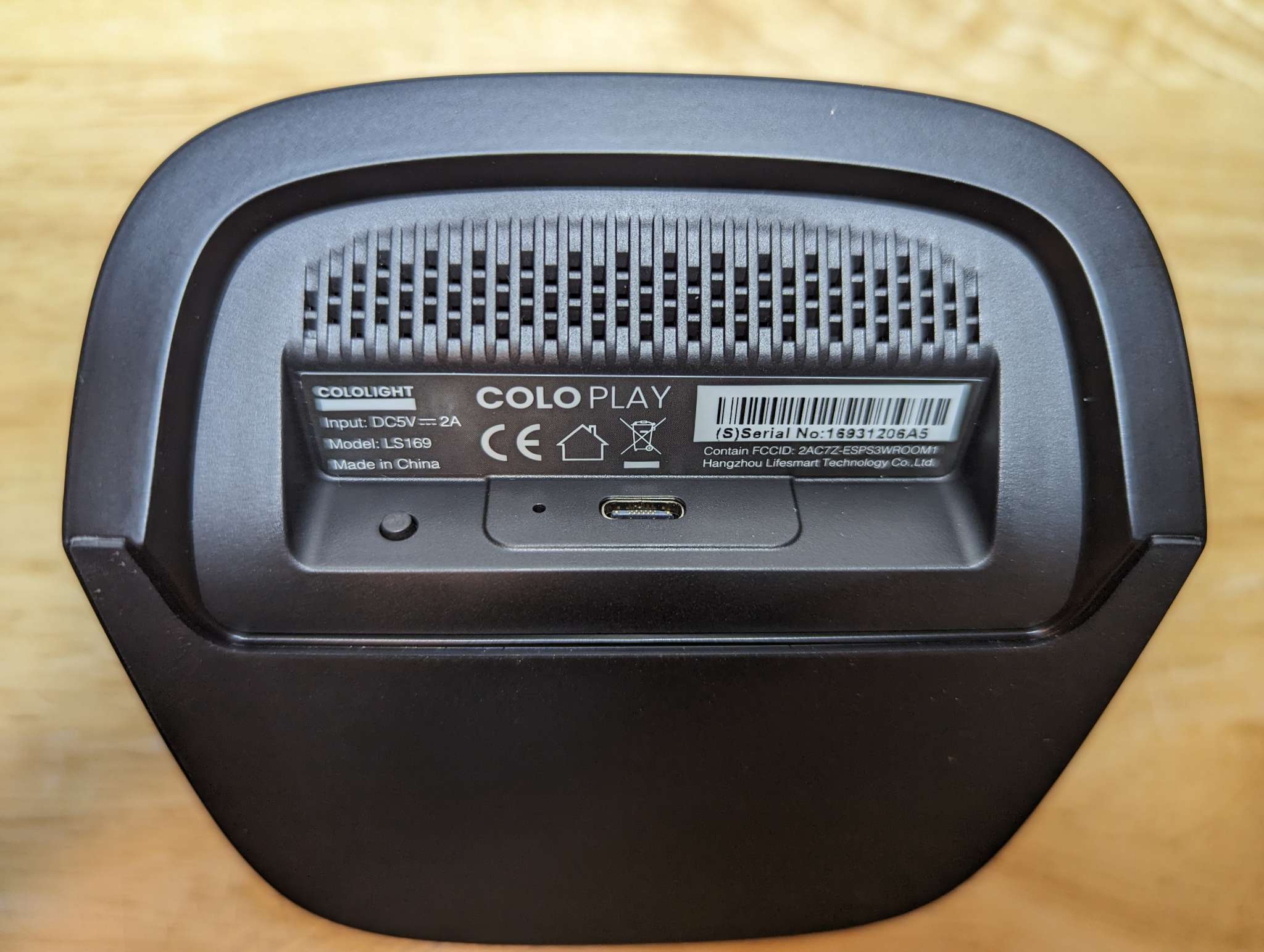 Cololight Colo Play Desktop Controller review - A cool accessory for ...