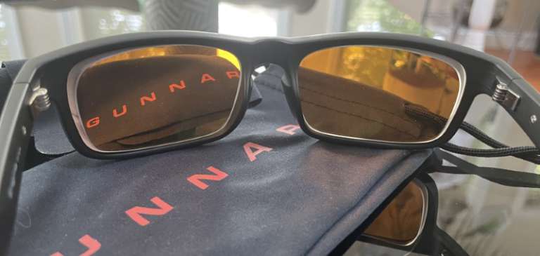 Gunnar Optiks Enigma Onyx glasses with Amber lenses review – Easy on ...