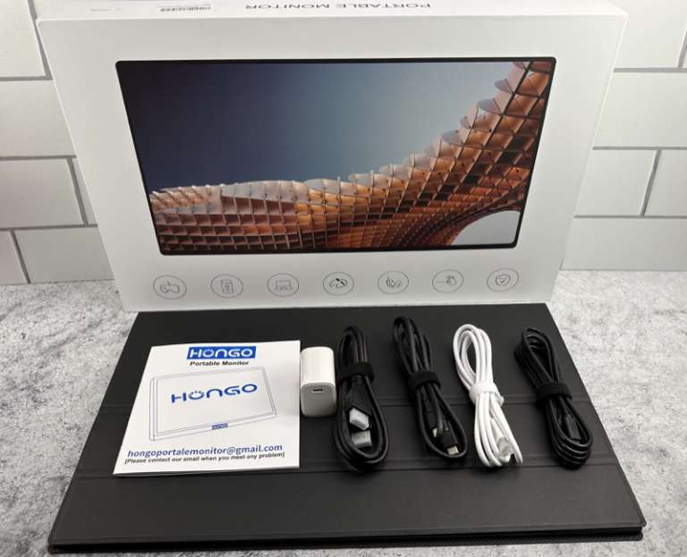 HONGO 18.5 inch portable monitor review - See more on the go - The ...