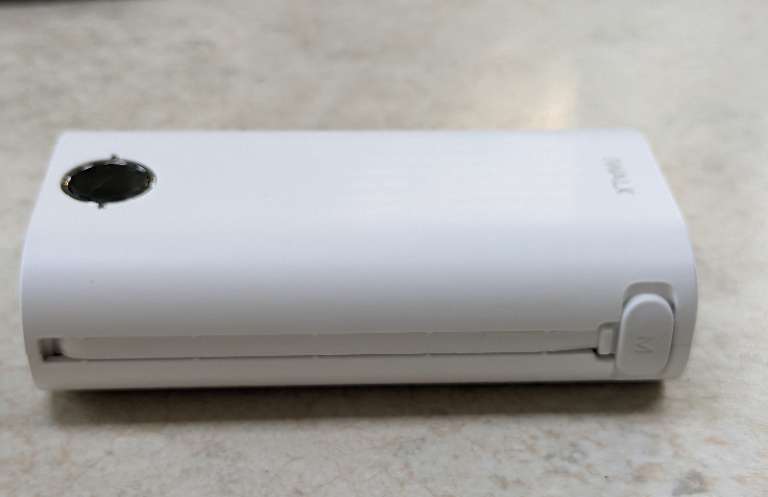 iWALK PowerSquid Portable Charger review - Power in your palm - The ...