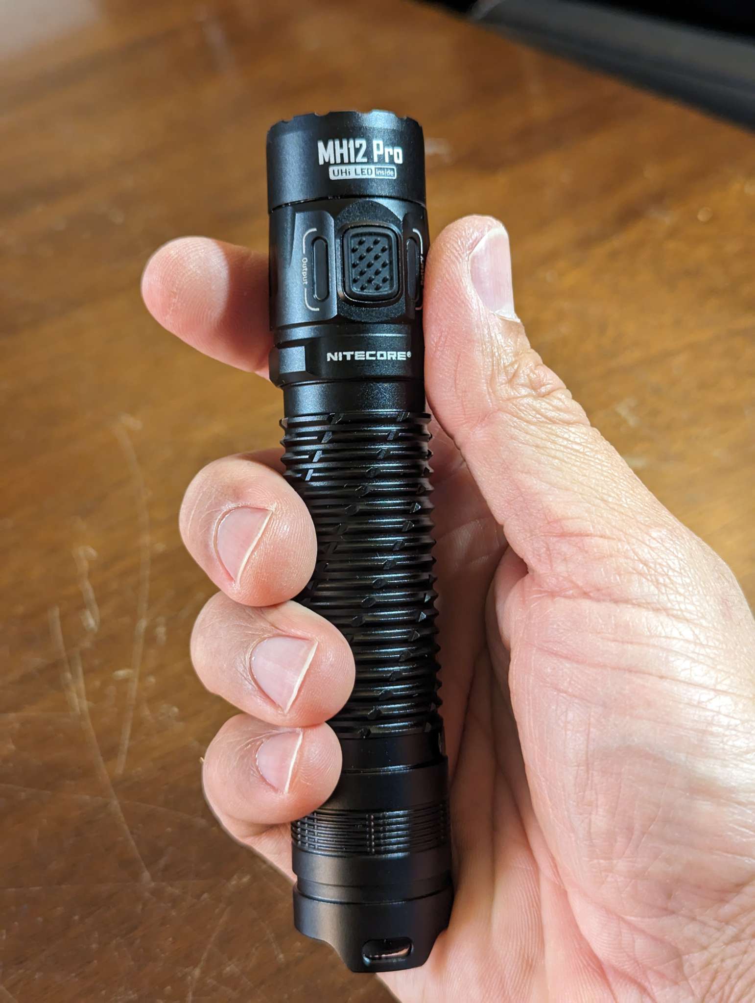 Nitecore MH12 Pro Flashlight review - seriously bright - The Gadgeteer