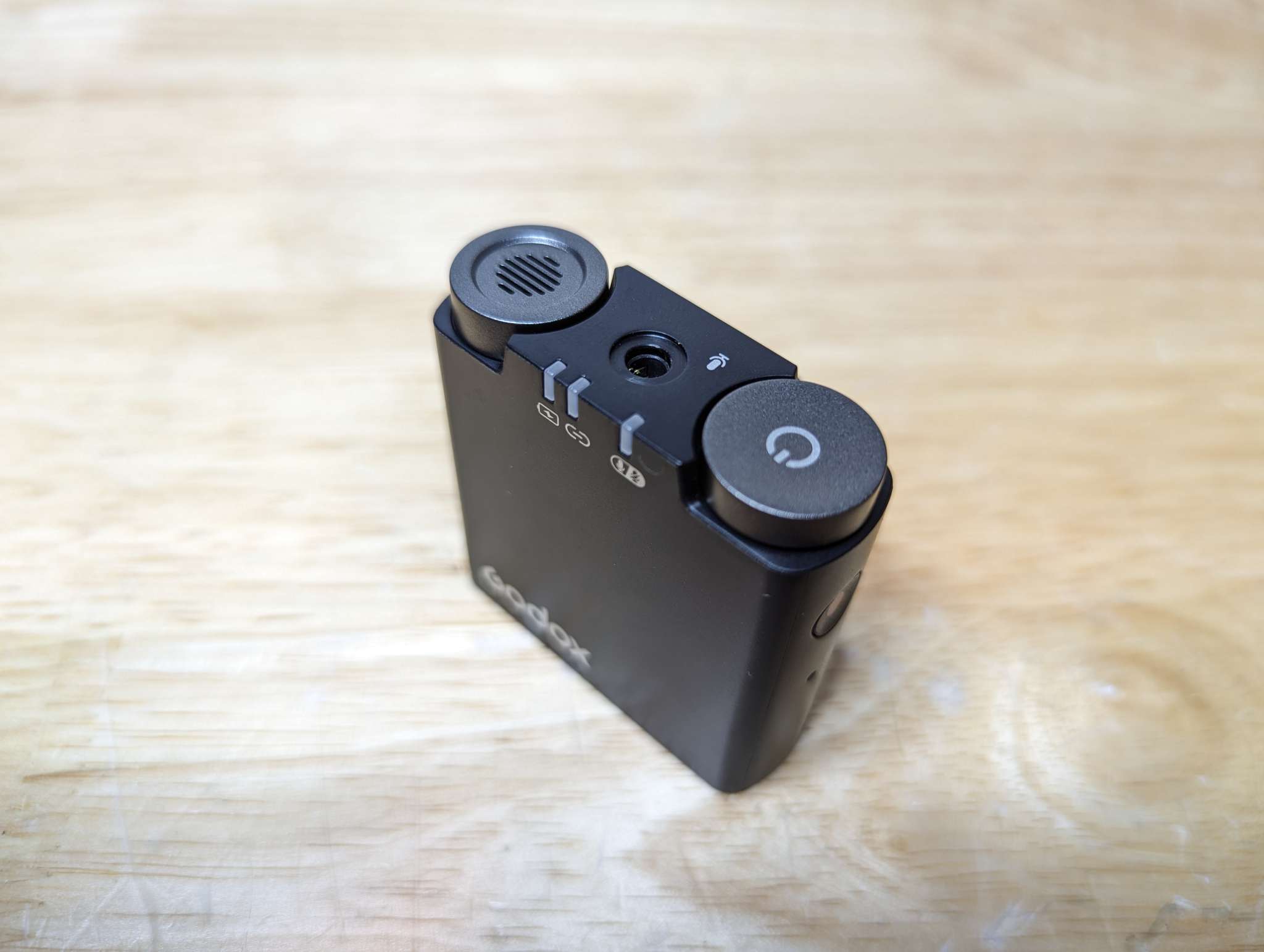 Godox Virso S M2 2.4GHz Wireless Microphone System review - Record ...