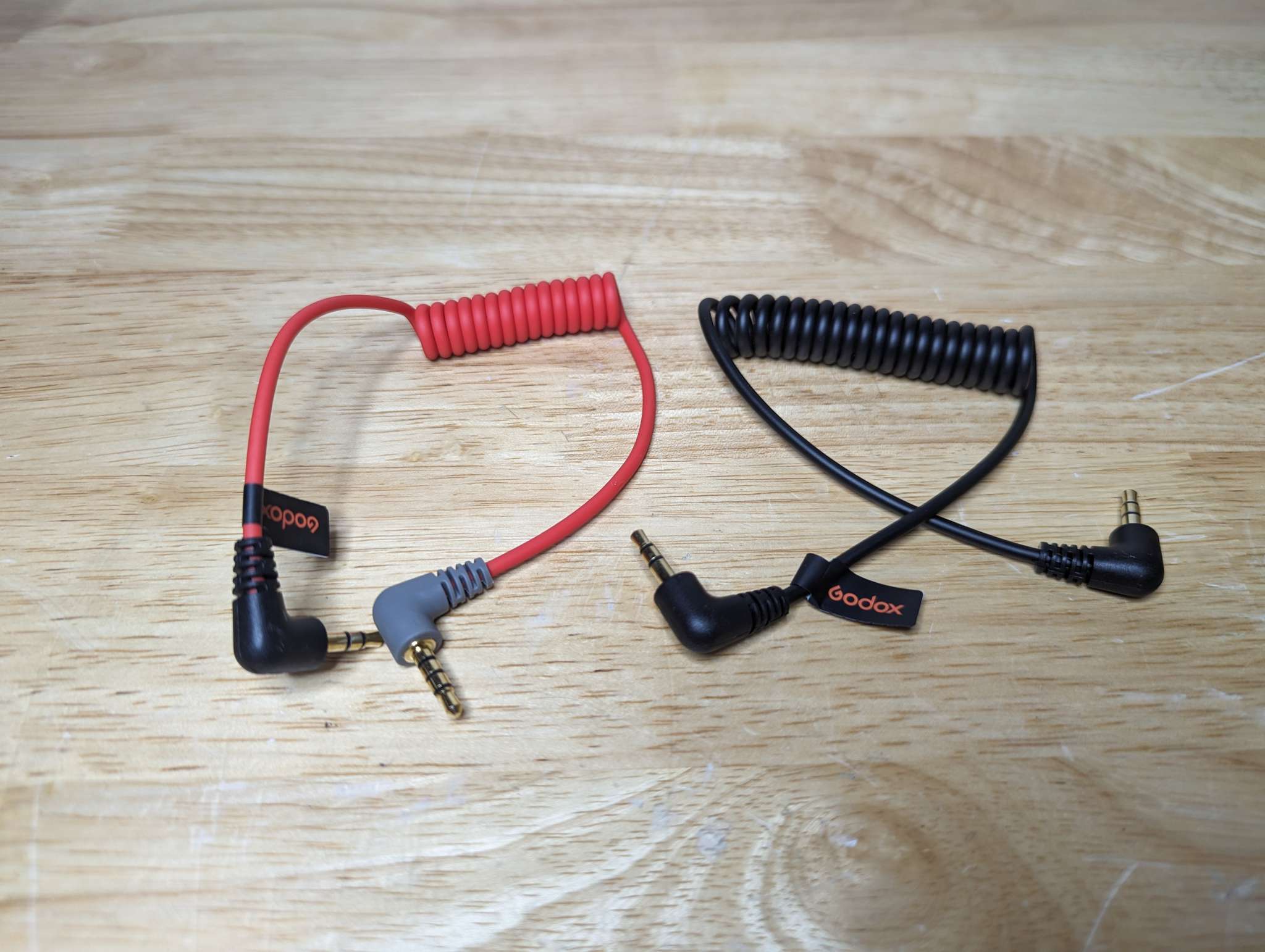 Godox Virso S M2 2.4GHz Wireless Microphone System review - Record ...