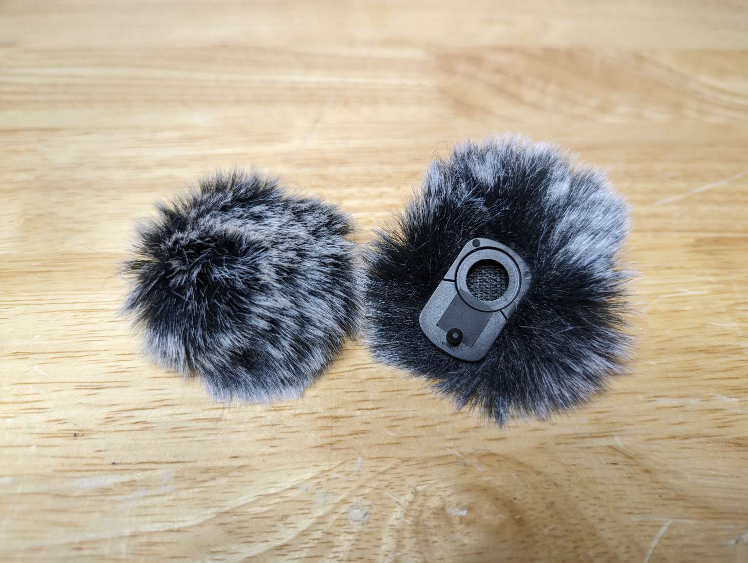 Godox Virso S M2 2.4GHz Wireless Microphone System review - Record ...