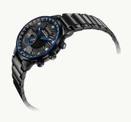 This analog watch uses satellites to automatically set the time in over ...