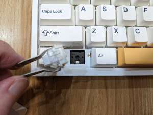 Keydous NJ80-AP wireless mechanical keyboard review - The Gadgeteer