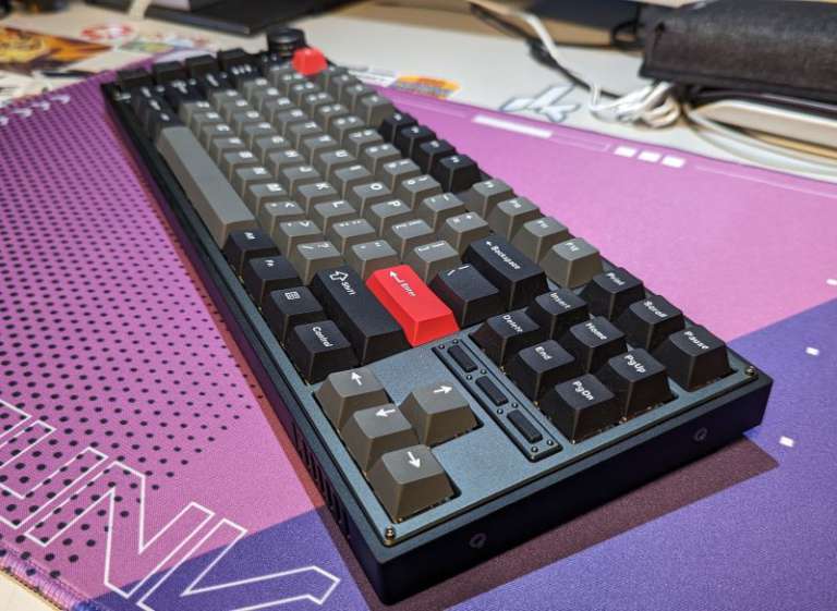 Lemokey L3 Wireless Custom Mechanical Keyboard review - a tank of a ...