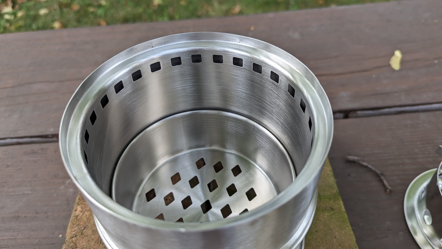 Tom Shoo Wood Stove and Titanium Pot review - Wood fired camp cooking ...
