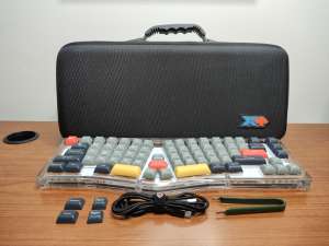 VickyBoard Ergo Split-V Keyboard review - an ergonomic light show ...