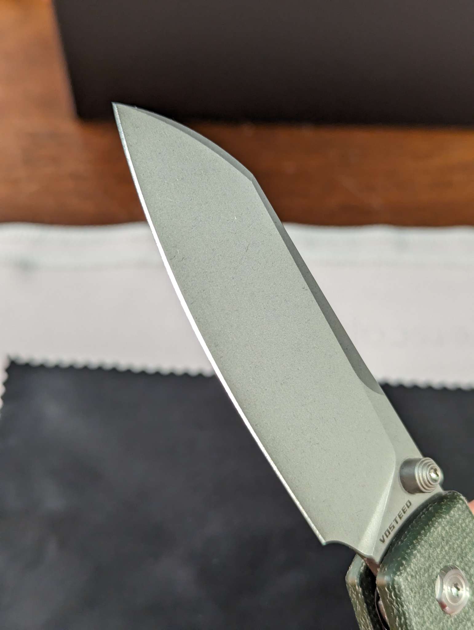Vosteed Raccoon Crossbar Cleaver folding knife review - budget knife of ...