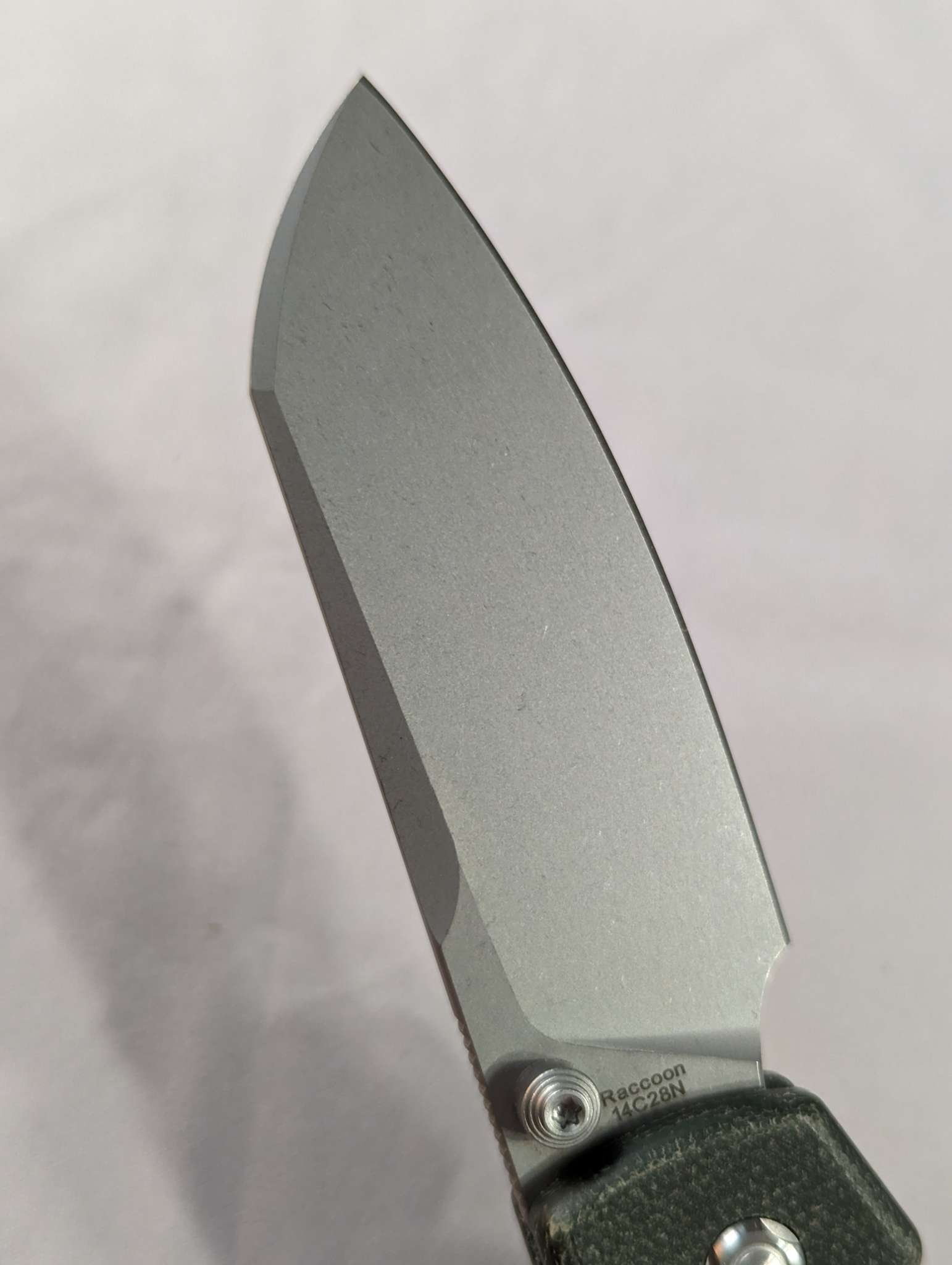 Vosteed Raccoon Crossbar Cleaver folding knife review - budget knife of ...