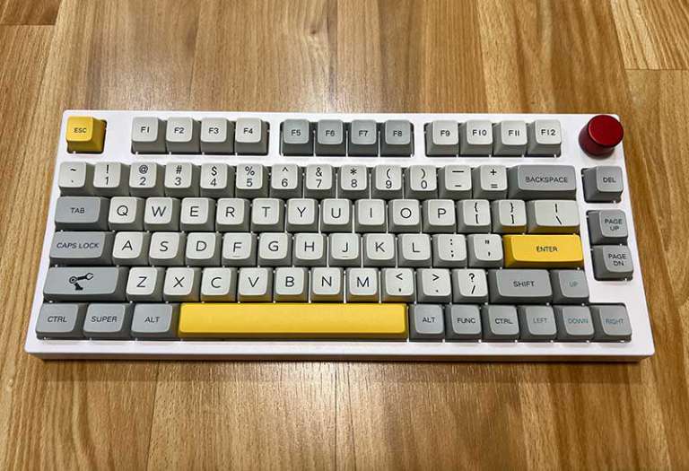 EPOMAKER TH80 Pro mechanical keyboard review - Thonk-a-licious on a ...