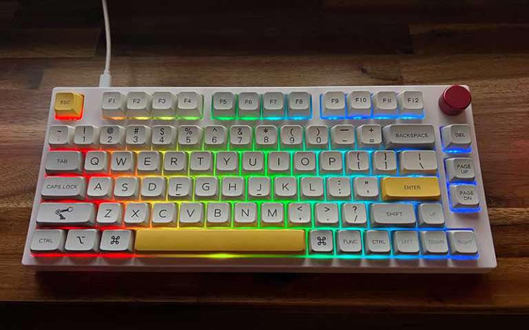 EPOMAKER TH80 Pro mechanical keyboard review - Thonk-a-licious on a ...