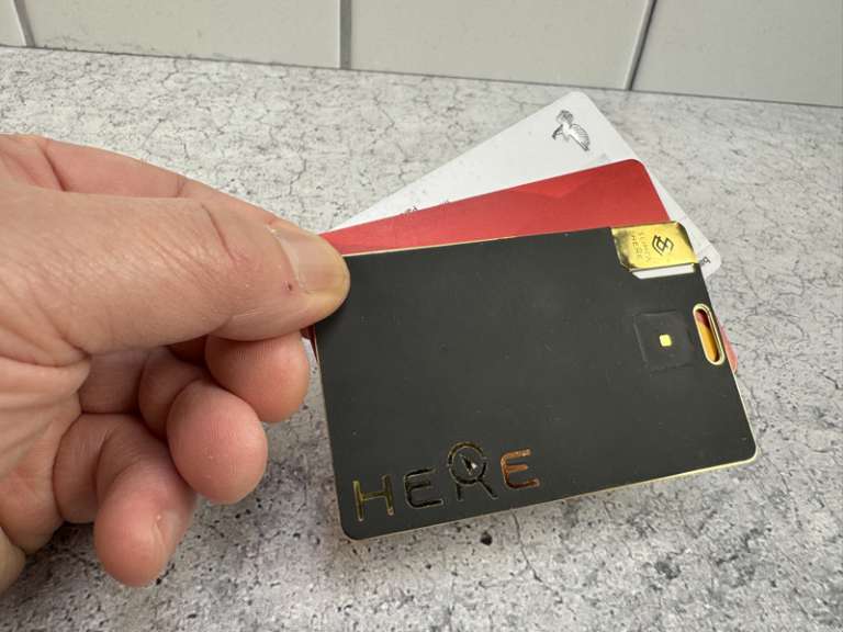 Slimca Here rechargeable tracking card review - wafer thin device ...