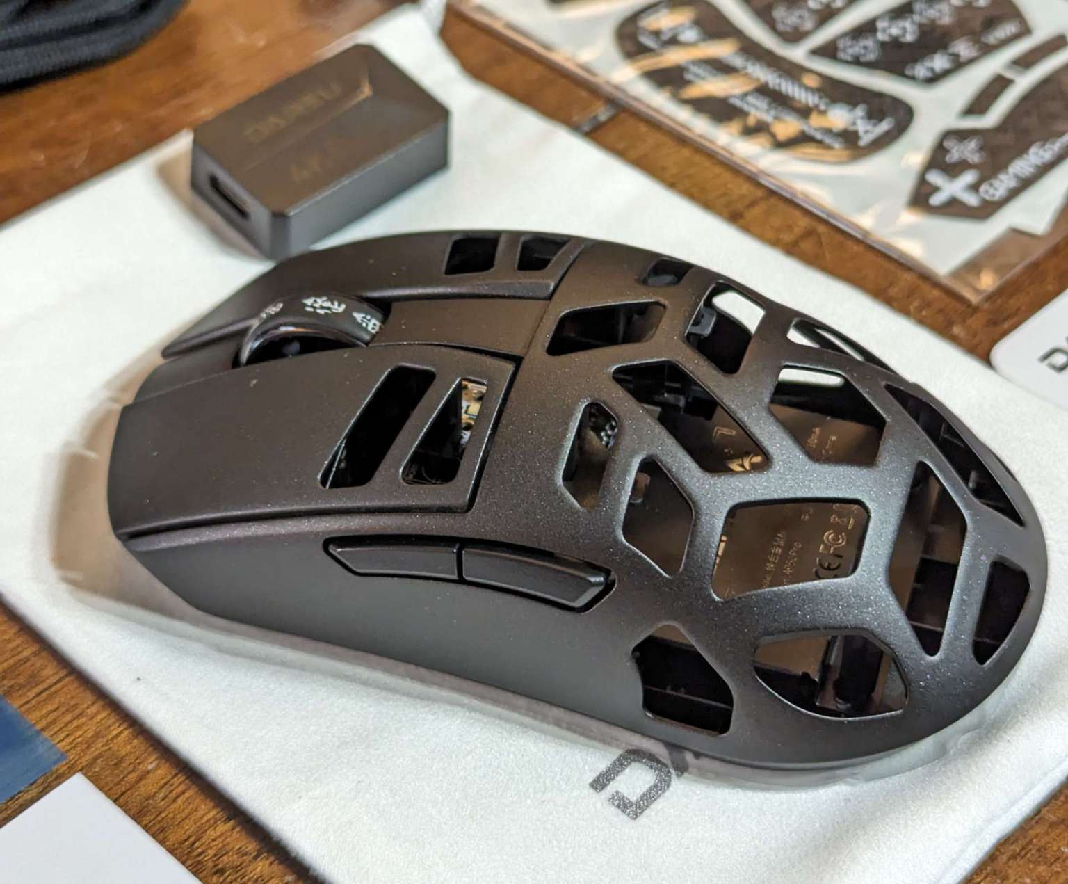 Dareu A950 Pro Magnesium Alloy Mouse review - the new mighty mouse with ...