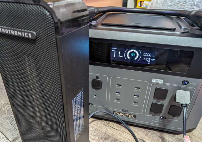 OUKITEL BP2000 Home Battery Backup review - massively expandable home ...