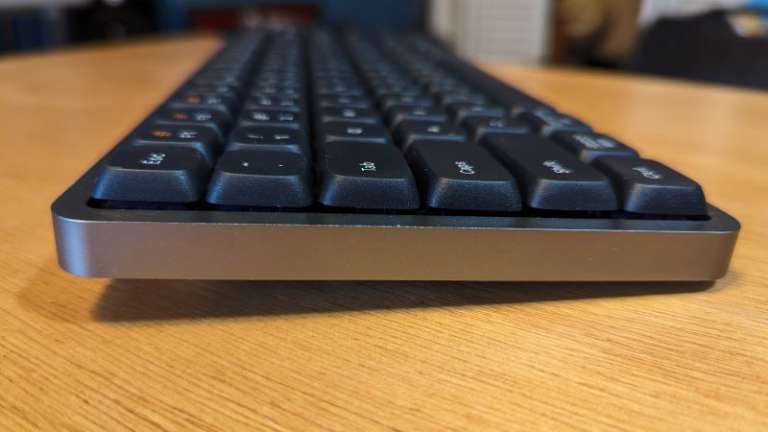 Lofree Flow low profile mechanical keyboard review - A smooth operator ...