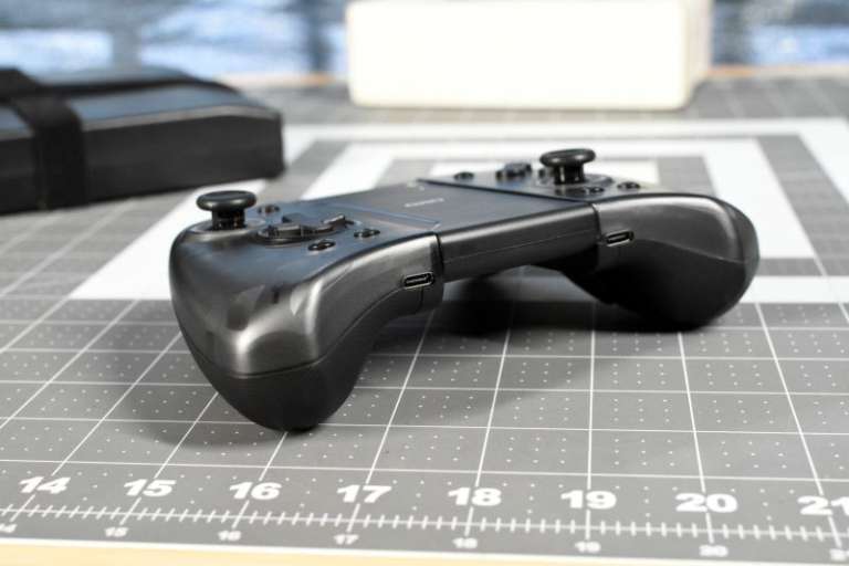 QRD Stellar T5 wireless gaming controller review - An aptly named ...