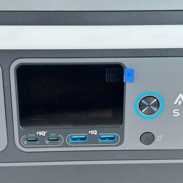 Anker SOLIX C1000 Portable Power Station review - Compact but mighty on ...