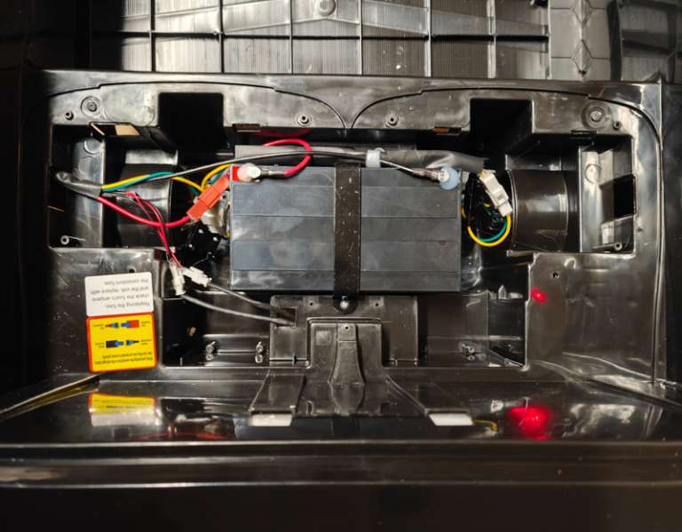 FUNTOK 24V 7AH 2 Seater Kids Electric Ride on Car review - I would have ...