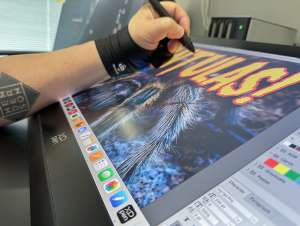 XPPen Artist 22 Plus Drawing Display review – Easy to live with and use ...