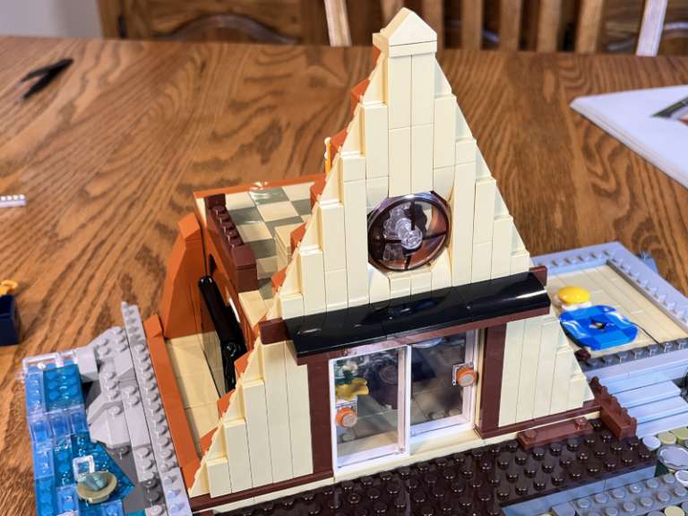 Funwhole A-Frame Cabin Building Block Set review – an old-fashioned ...