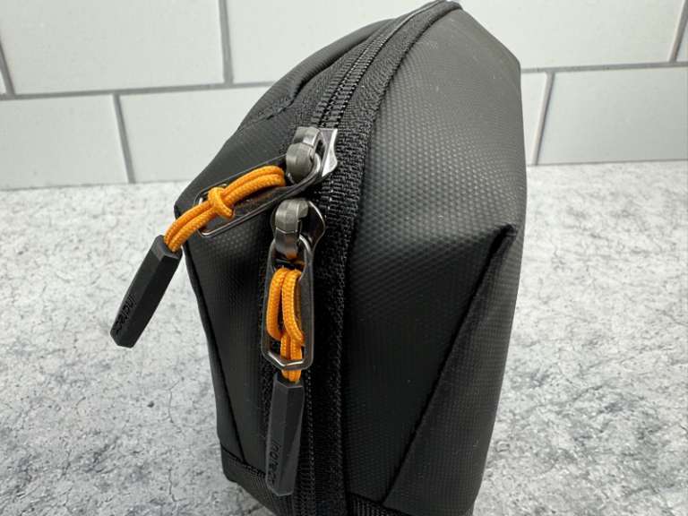 Inateck Electronics Organizer Travel Case review - your stuff but ...