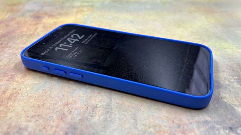 MOFT Snap Case Movas and Snap Invisible Phone Tripod Stand review - The ...