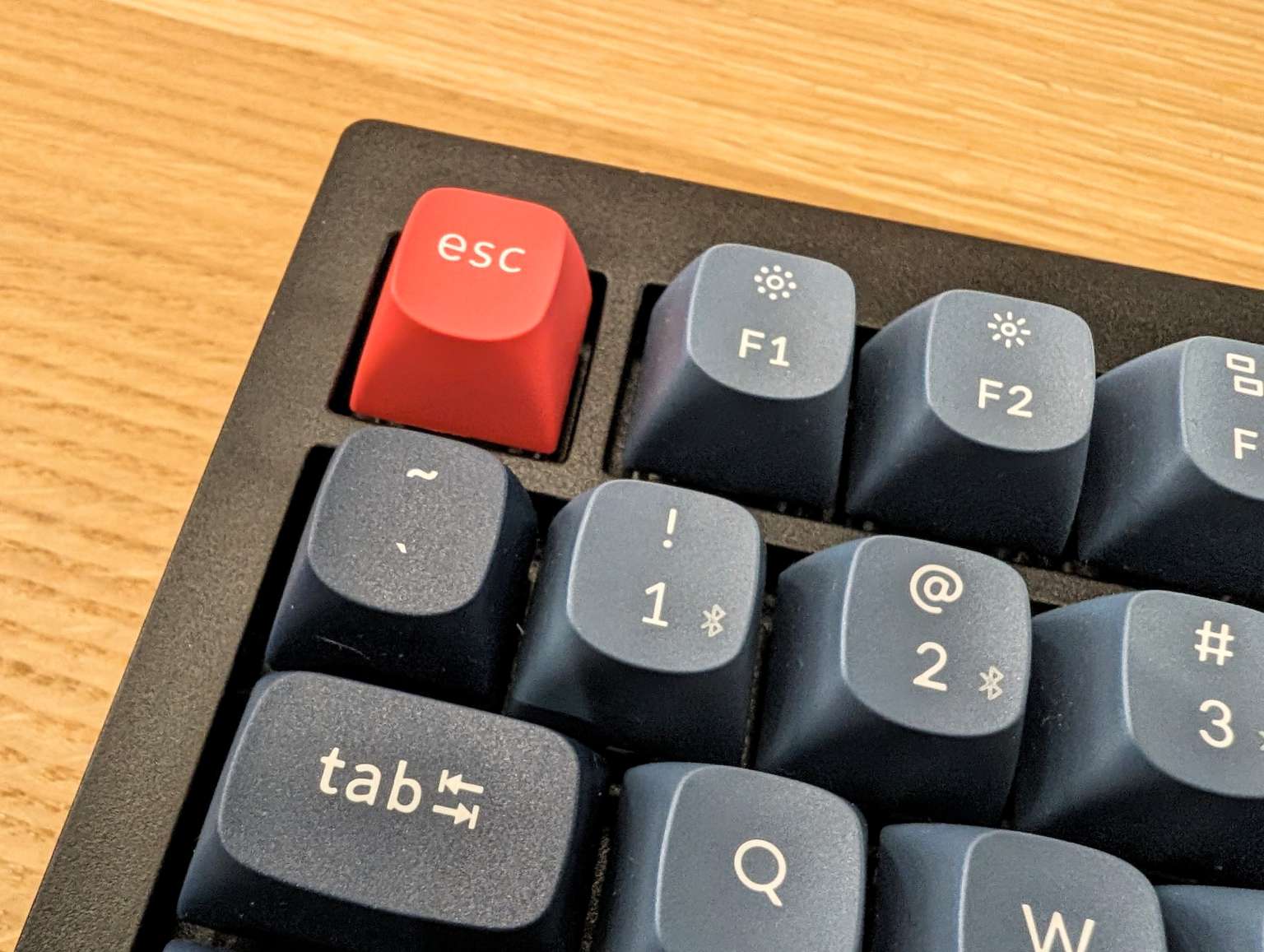Keychron V1 Max wireless mechanical keyboard and M3 Mini wireless mouse ...