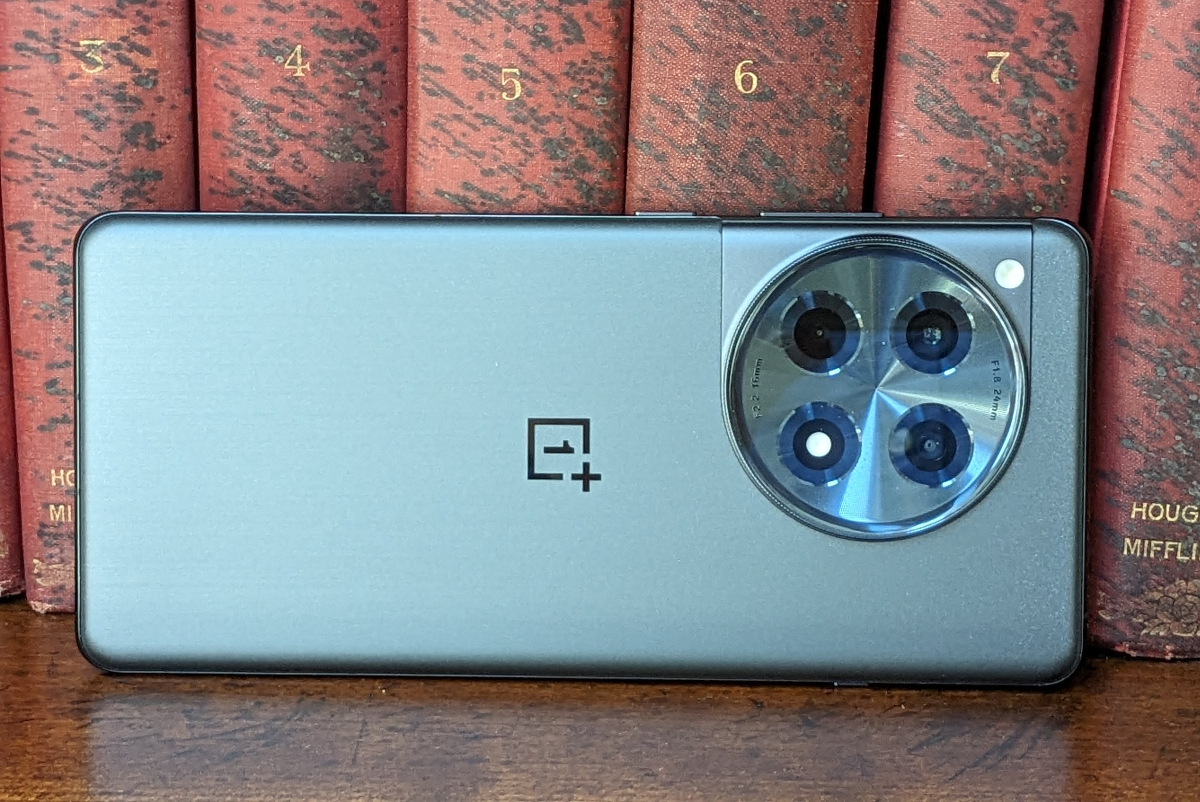 OnePlus 12R Smartphone review - Hot on the heels of flagships - The ...