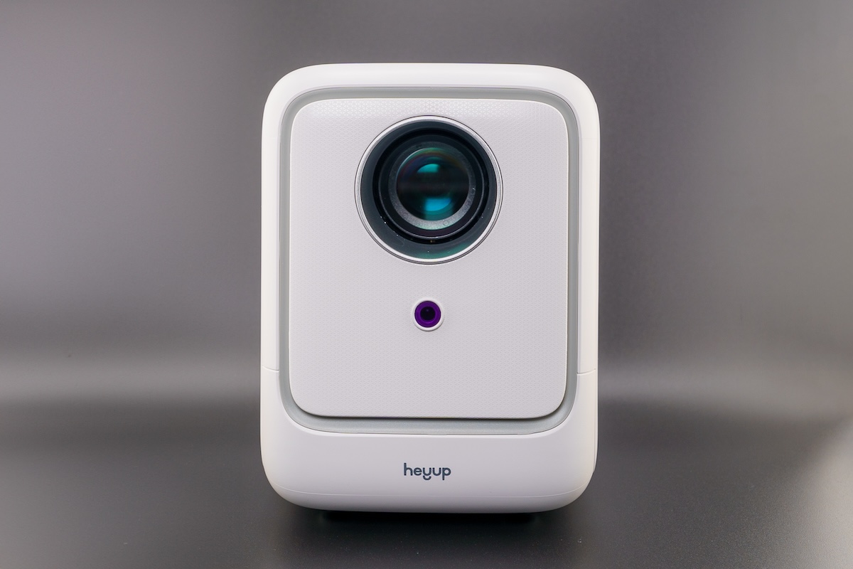 Heyup Boxe Lite smart projector review - The Gadgeteer