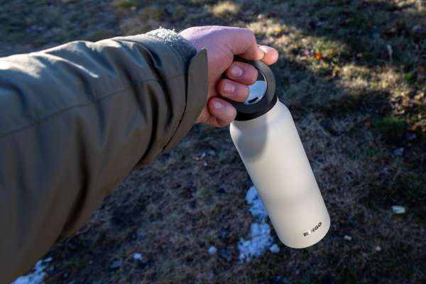 Ringo Tripod water bottle review - It's perfect - The Gadgeteer