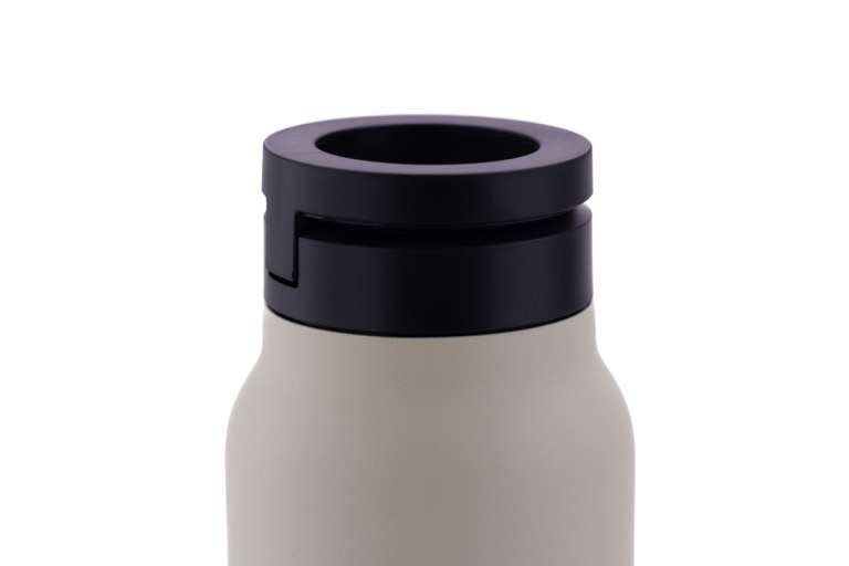 Ringo Tripod water bottle review - It's perfect - The Gadgeteer