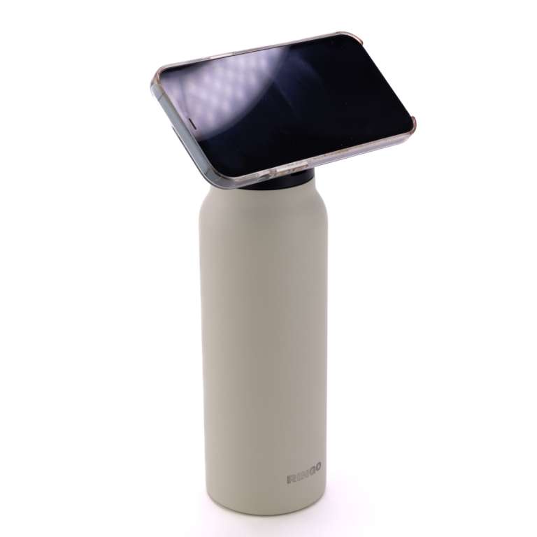Ringo Tripod water bottle review - It's perfect - The Gadgeteer