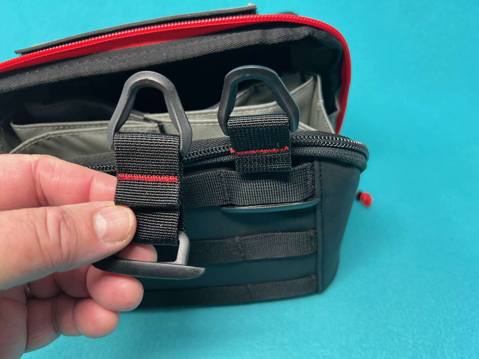 STEP 22 Tenkile tech pouch review - Keep all your gear in one place ...