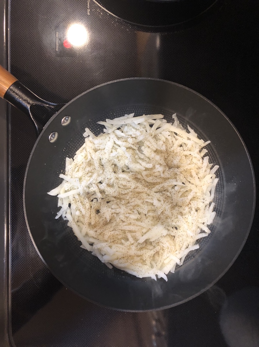 imarku Cast Iron Honeycomb Nonstick Skillet Set review - The Gadgeteer