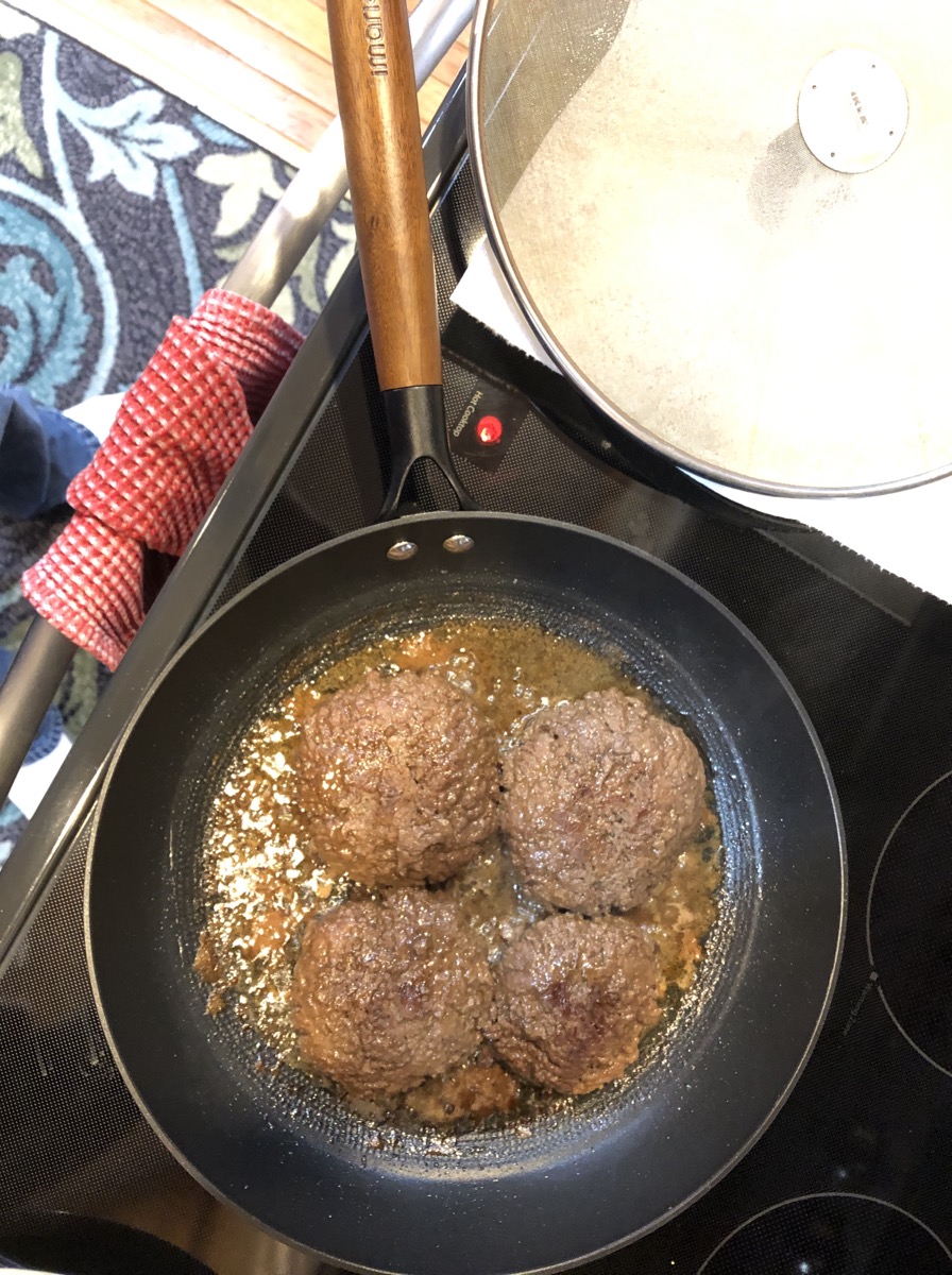 imarku Cast Iron Honeycomb Nonstick Skillet Set review - The Gadgeteer