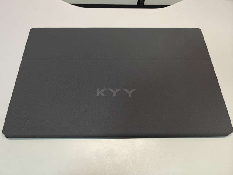 KYY 15.6'' 3840x2160 4K UHD USB-C portable monitor review - a nice 4k ...