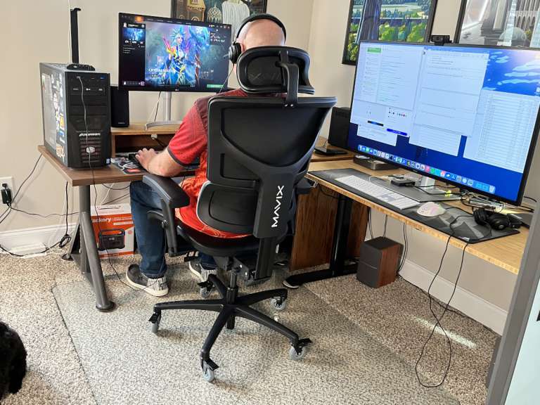 Mavix M9 gaming chair review - configurable for all-day use - The Gadgeteer