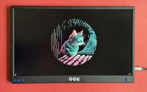 QQH 15.6" portable travel monitor review - Plug and play all the way ...