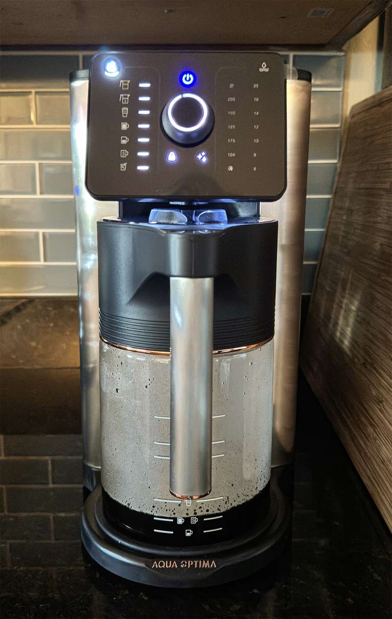 Aqua Optima Aurora 10 Cup Drip Coffee Maker review - The Gadgeteer