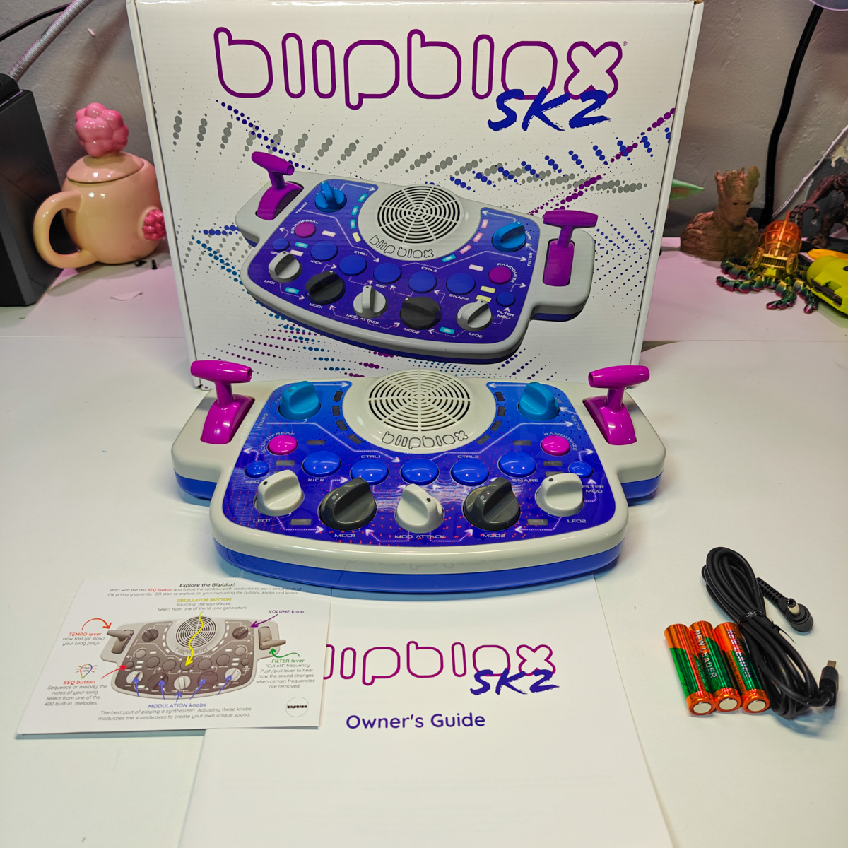 Blipblox SK2 synthesizer review - electronic music fun for kids and ...