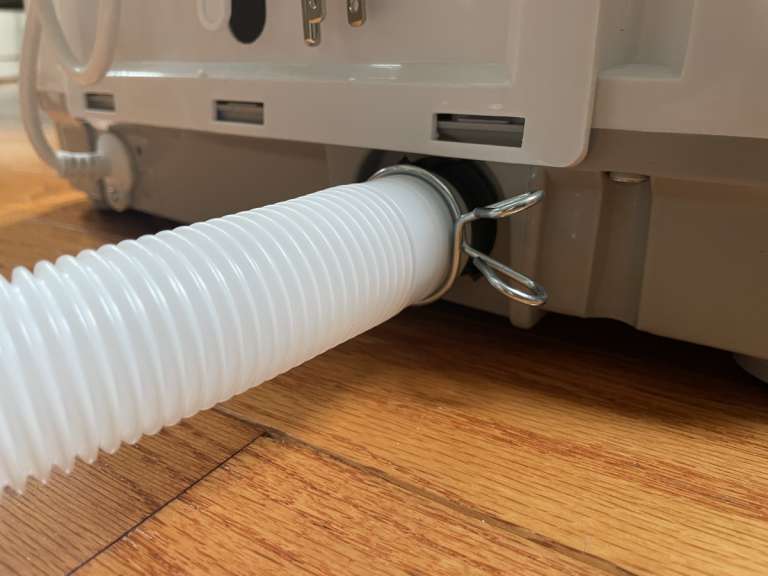 HAVA T01 portable washing machine review - Big cleaning in a small ...