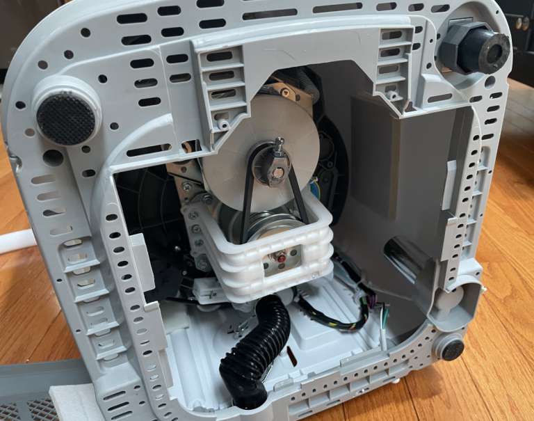 HAVA T01 portable washing machine review - Big cleaning in a small ...