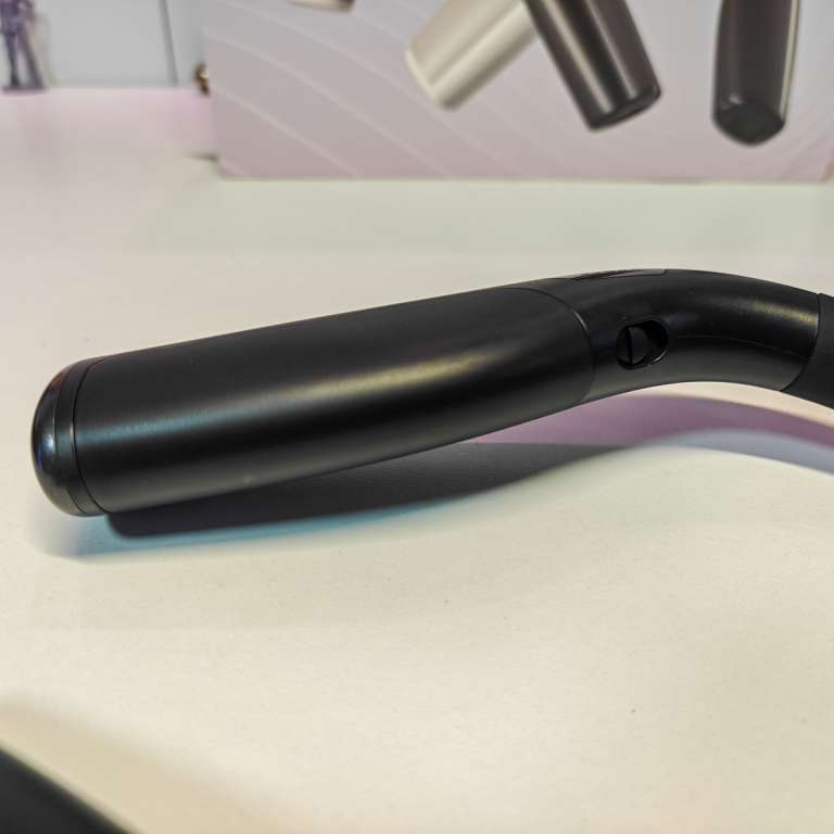 ZyberVR Neck Power Bank review - better than a powerbank in your pocket ...